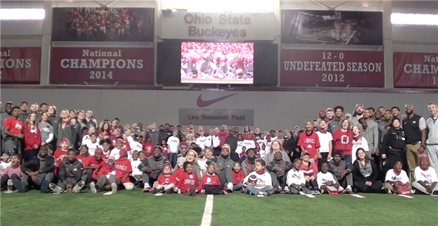 Ohio State Hosts Thanksgiving Eve Community Service Event