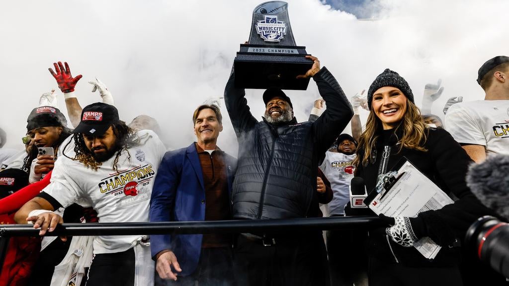 Maryland football uses strong start to roll past Auburn, 31-13, in 2023 ...