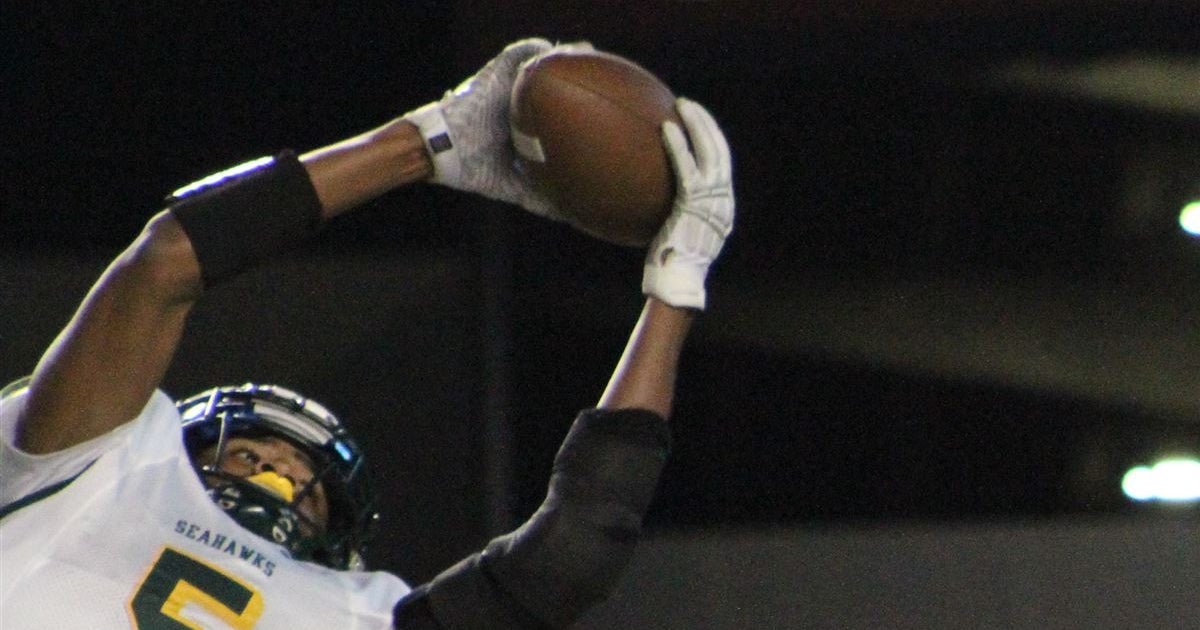 JJ Jones moves up his commitment date