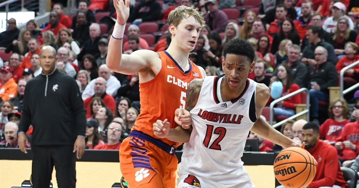 Watch: Kenny Payne, Mike James, JJ Traynor, El Ellis following ...