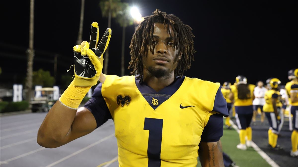 USC receiver commit Ryan Pellum goes off in final home opener