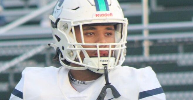 UCF LB commit Cameron White locks in Michigan OV for Oregon game