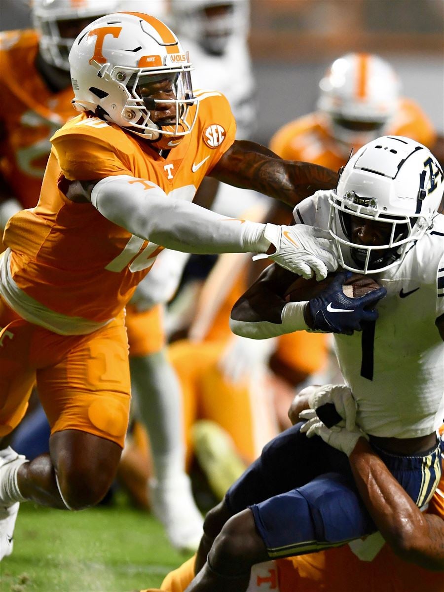 With Juwan Mitchell back, Vols believe they have ‘three starters’ for ...
