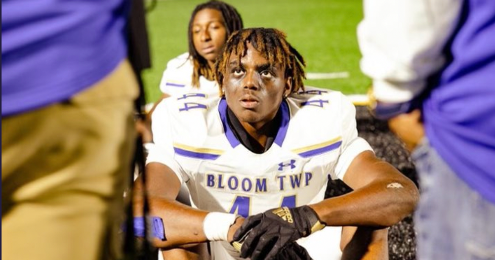 Intriguing in-state 2023 DL Micheal Garner visiting Illini: 'I have ...