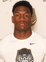 Ivan Phillips, Dobyns Bennett, Outside Linebacker