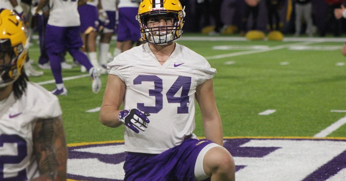 Zach Sheffer enters NCAA transfer portal
