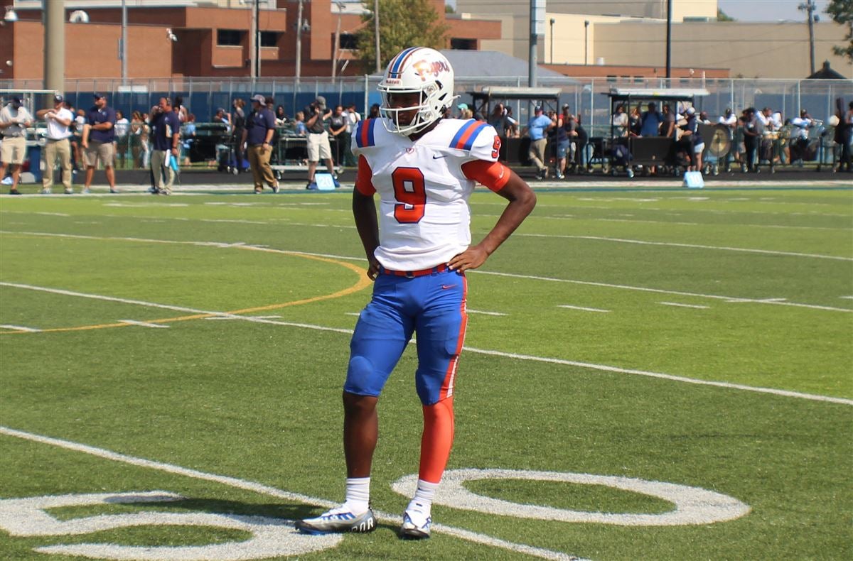 'He has a lot of potential': East St. Louis QB Robert Battle an ...