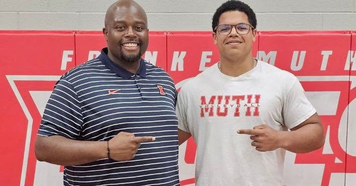 Official visit primer: Three-star Michigan DL Derrick Simmons visiting ...