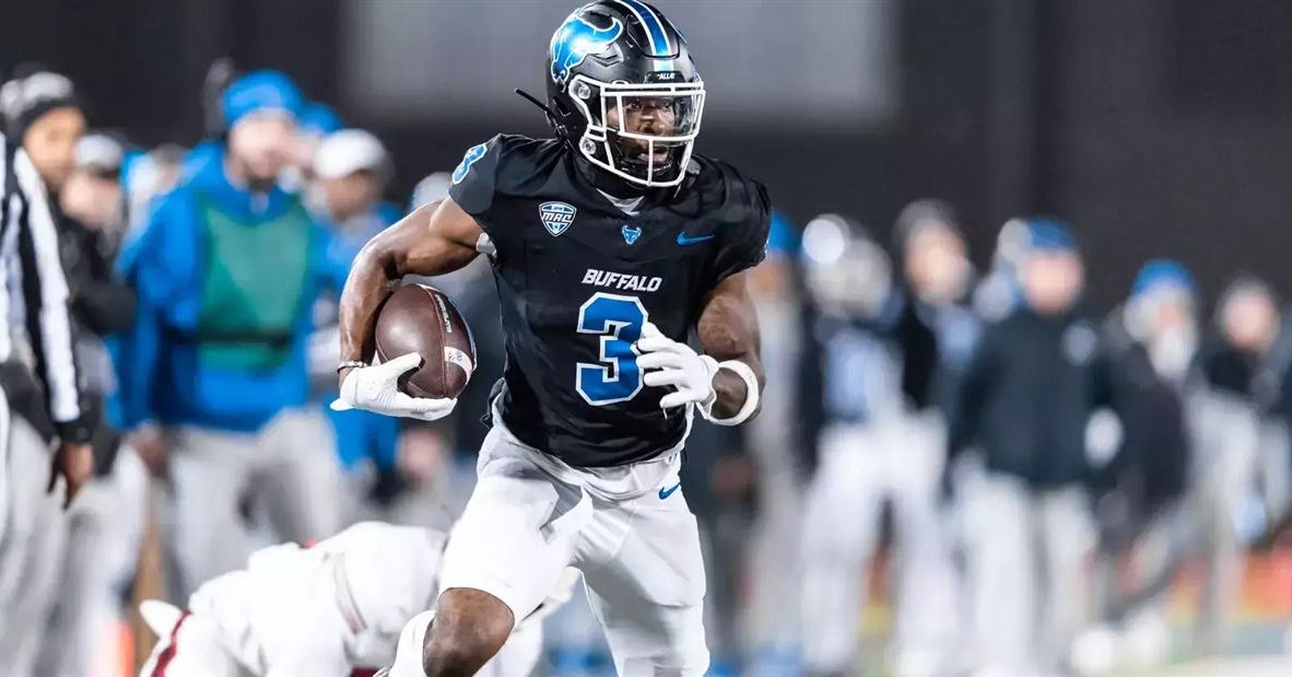 Buffalo transfer Nik McMillan commits to Kansas