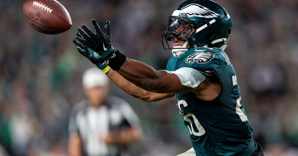Saquon Barkley talks dropped pass, stunning loss in his Eagles home debut