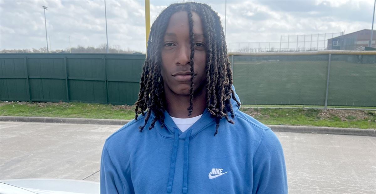 Rebels offer 2025 Lone Star State athlete Kade Phillips