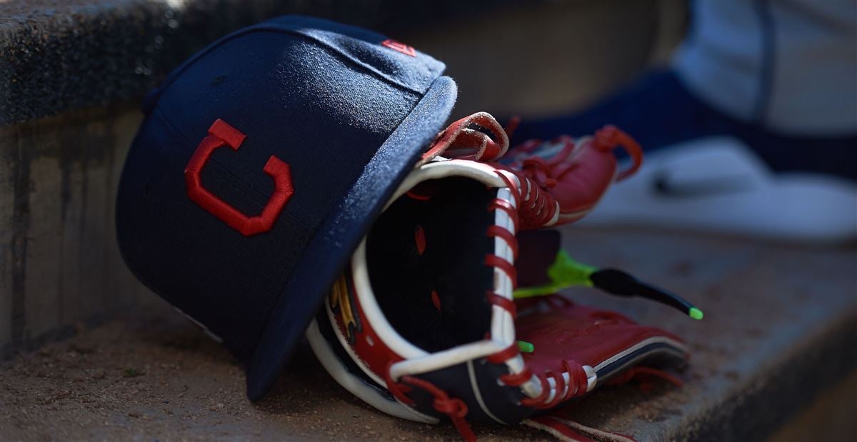 LOOK: Indians highlight story of pitcher struck by lightning