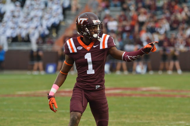 MUST-WATCH: Isaiah Ford shows off incredible hands