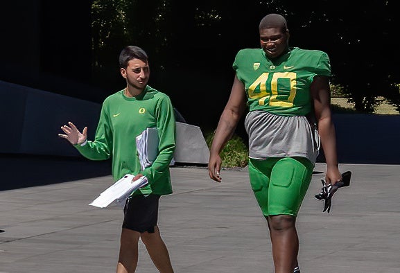Former Oregon DL Sir Mells announces transfer portal destination