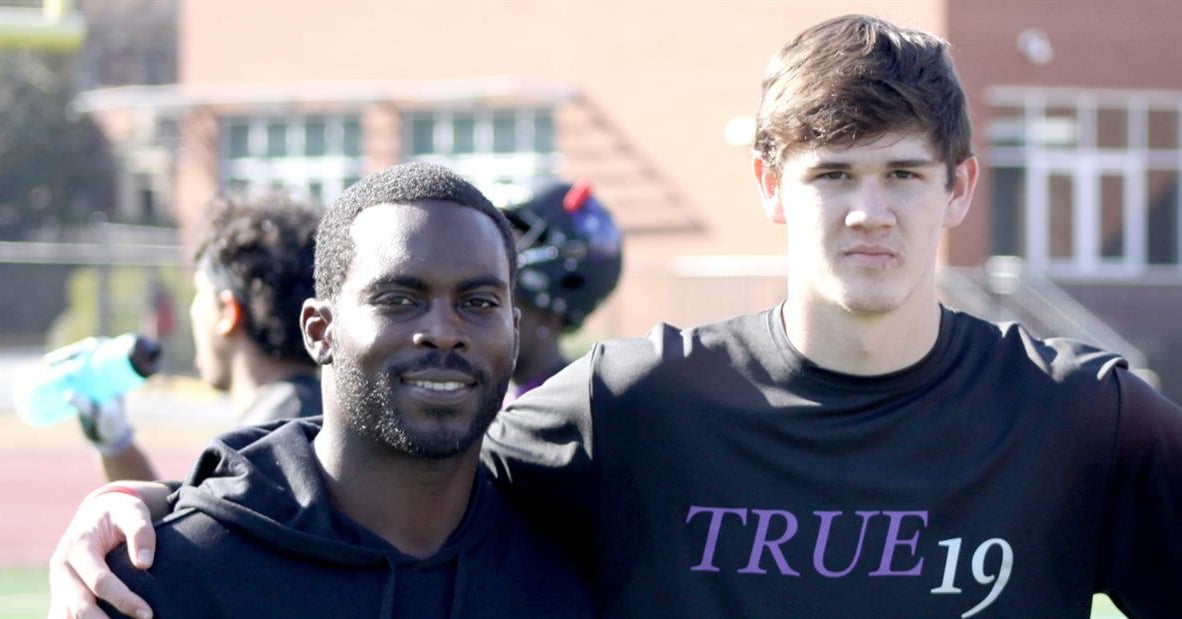 Michael Vick raves about 4-star QB Gunnell: "Grant is awesome"