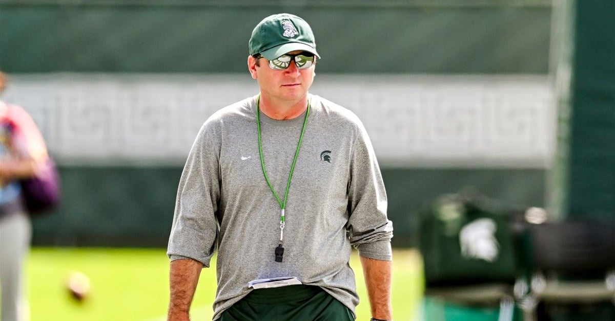 Michigan State's Jonathan Smith slides to the 40s of CBS Sports head ...