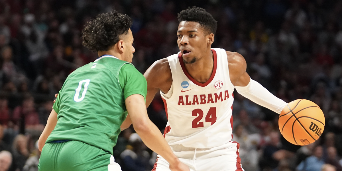 Alabama forward Brandon Miller named NABC Freshman of the Year