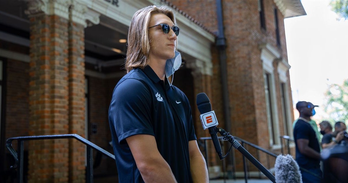 Trevor Lawrence, college players release statement for change