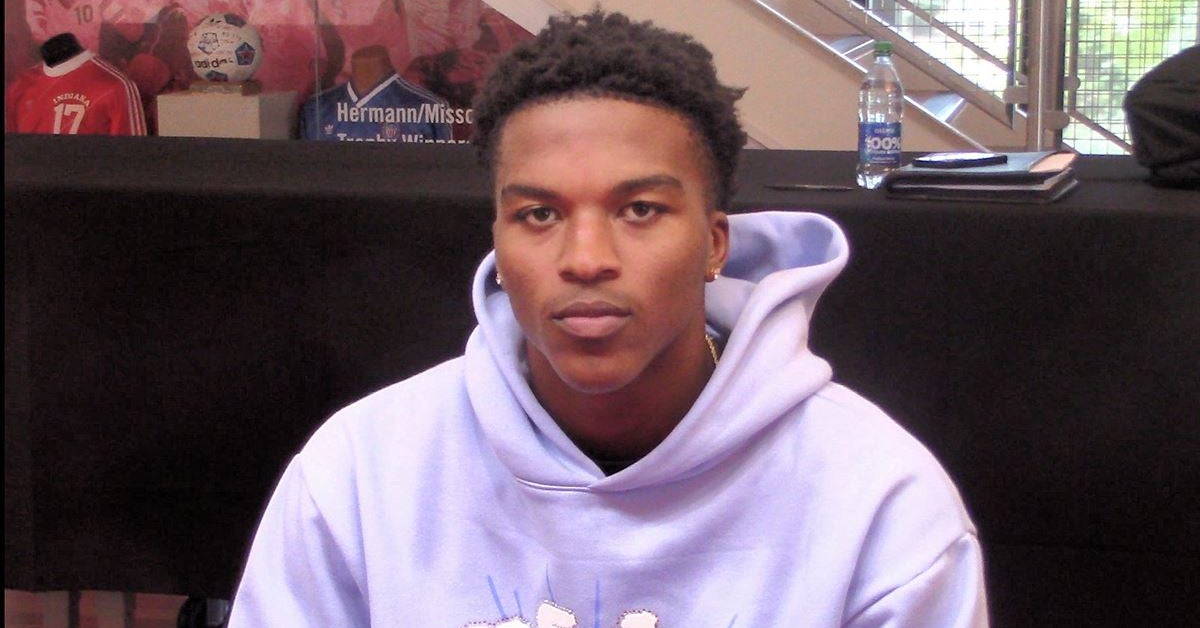 Louisville week Q&A: Aaron Casey, Josh Henderson, and Donaven McCulley