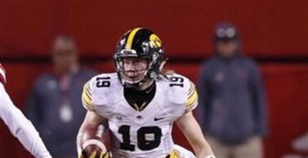 WR Max Cooper Impressive as Hawkeyes Finish Spring Practice
