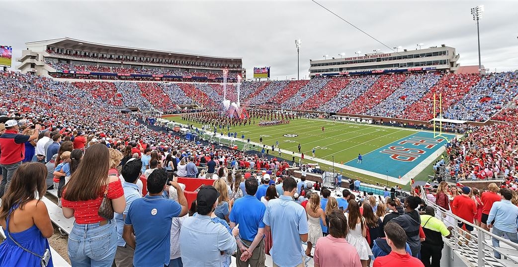 College football's 25 highest stadium attendance rates during 2024 ...