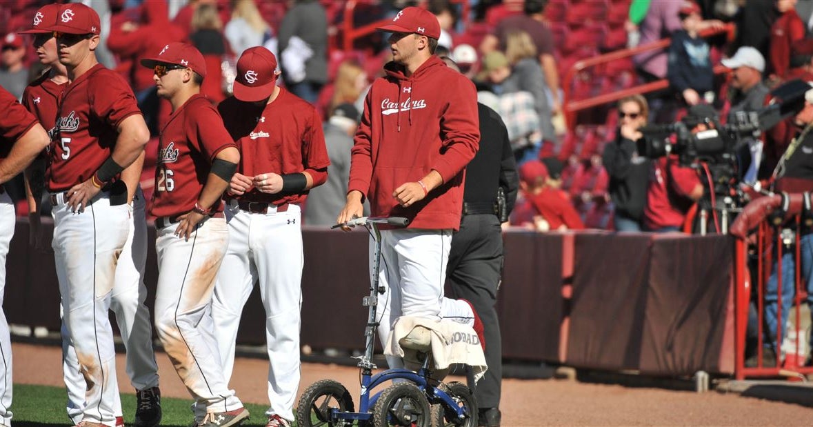 Two injured pitchers still a ways away