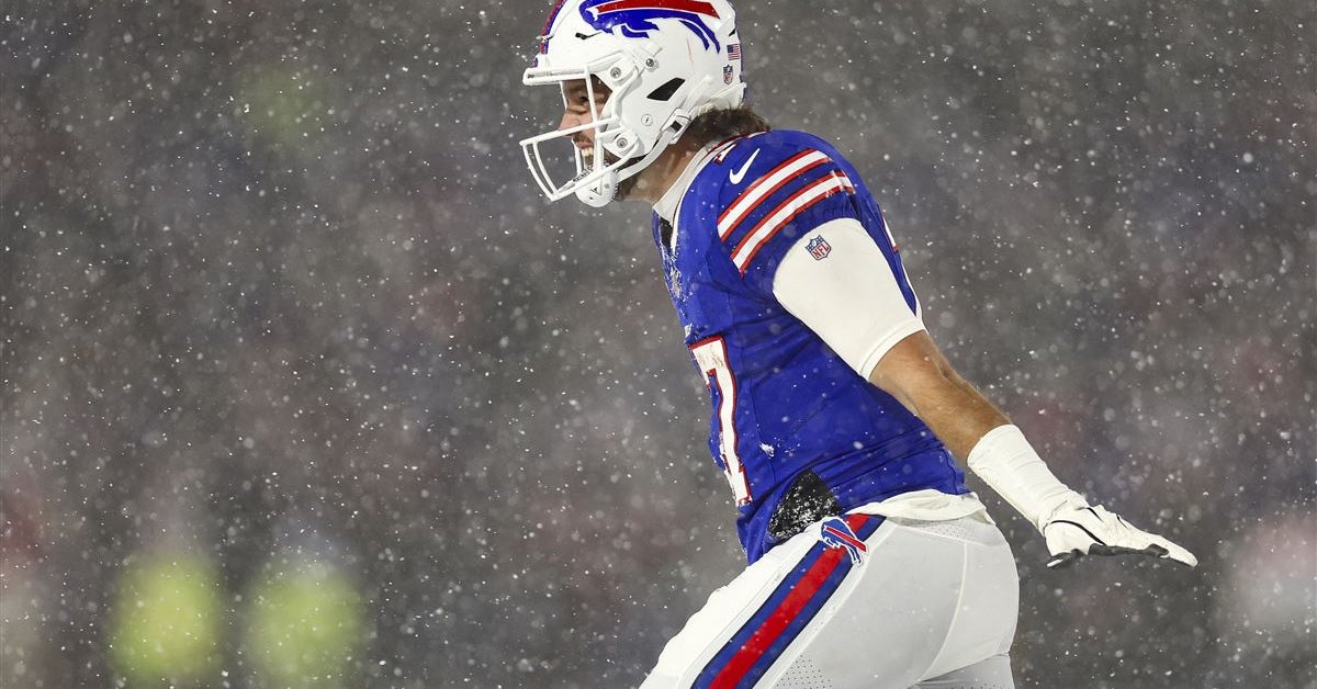 WATCH: Josh Allen and Sean McDermott do snow angels after Bills win on SNF