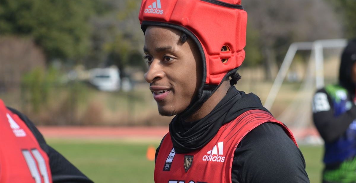 Ole Miss offers five-star 2022 wide receiver Kevin Coleman