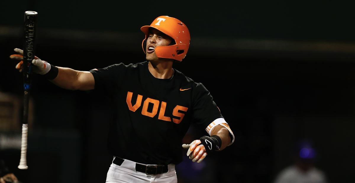 Takeaways: Dean Curley blasts three homers in Vols' midweek win over K ...