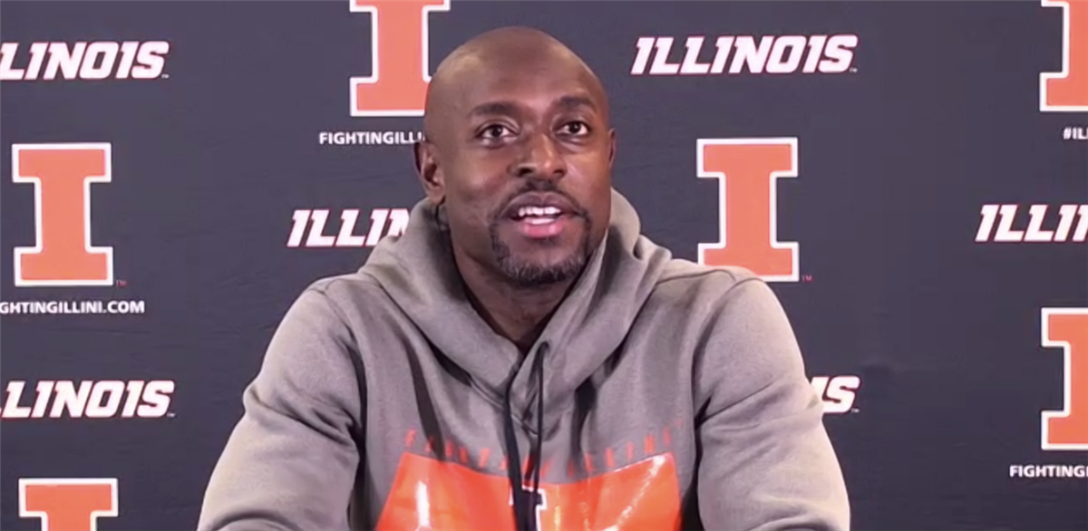 Meet the staff: Illini RBs coach Cory Patterson