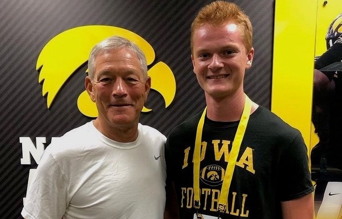 Inside 2024 four-star quarterback James Resar's early commitment to the ...