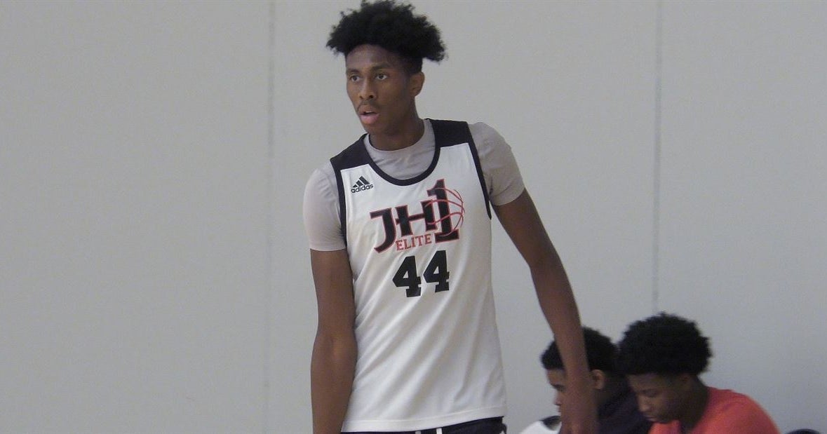 Three-star SF Leon Bond talks development & high major interests