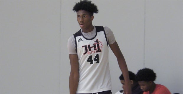 Three-star SF Leon Bond talks development & high major interests