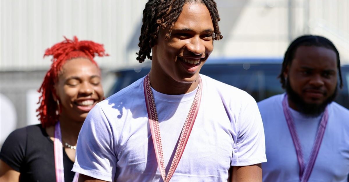 Is FSU the clear leader for South Florida DB Max Redmon after his ...