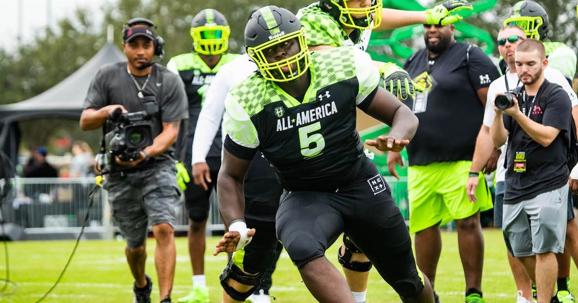VIDEO: Under Armour Game - Team Phantom Sunday OL-DL 1-1s