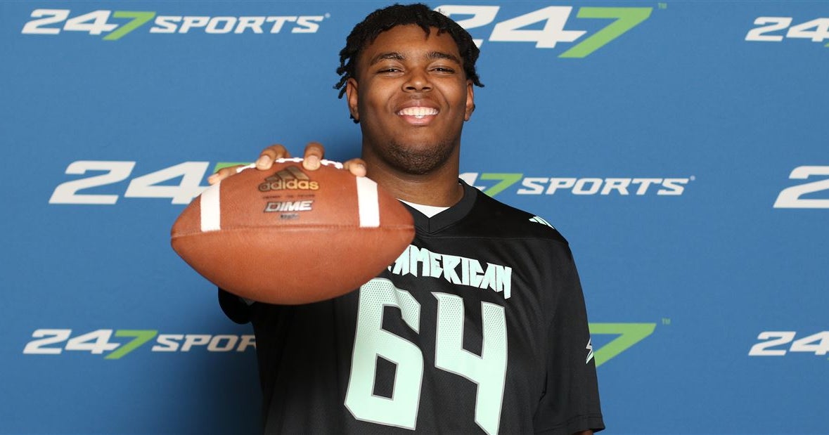 Social media reacts to Florida landing massive OT Caden Jones