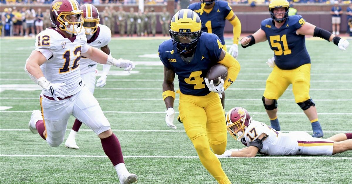 Initial PFF grades, snap counts from Michigan’s win over Central Michigan