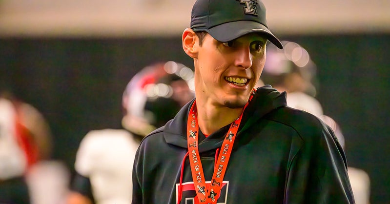 Texas Tech TE coach Josh Cochran is Zach Kittley's eyes in the sky on ...