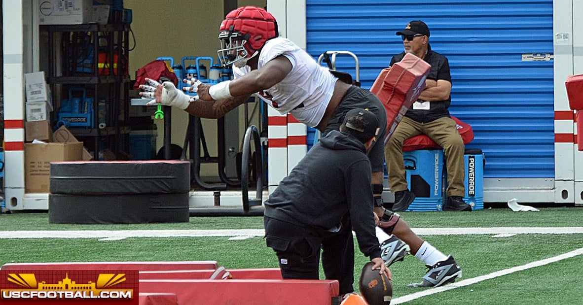 Lincoln Riley, USC players bullish on Jahkeem Stewart, Devan Thompkins