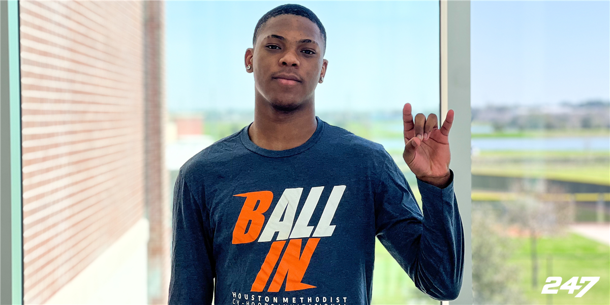 Texas linebacker commit Deuce Williams dives deep into his ...