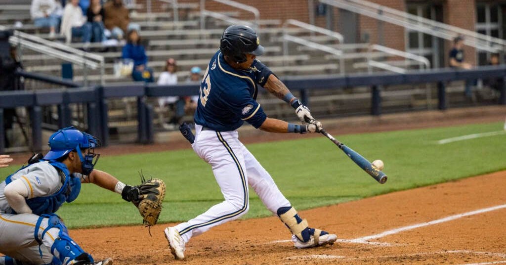 Reid Powers Georgia Tech to Series Clinching Win over Pitt 15-3