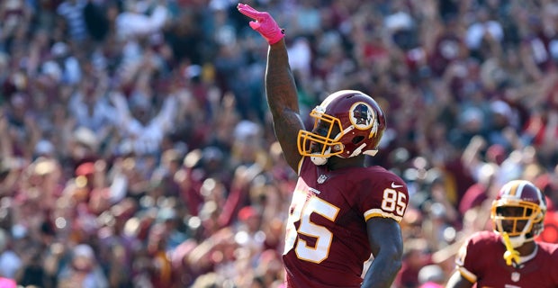 Vernon Davis says Redskins roster is one of best he's been on