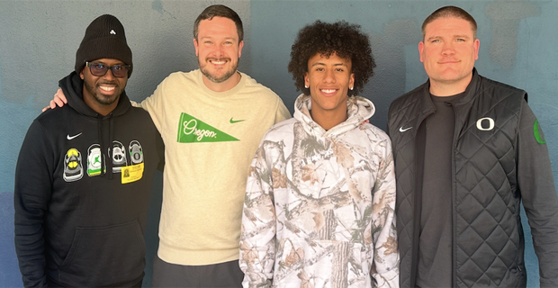 Meet Oregon Football's 2026 class: Composite Five-star Edge Richard ...