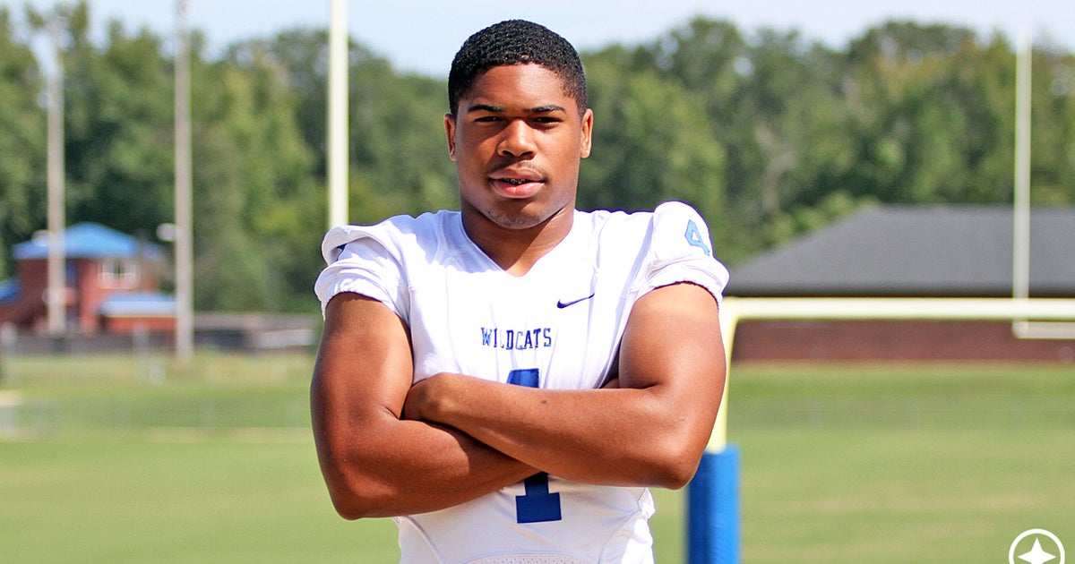 3-Star Linebacker Jacquez Jones Commits To Ole Miss