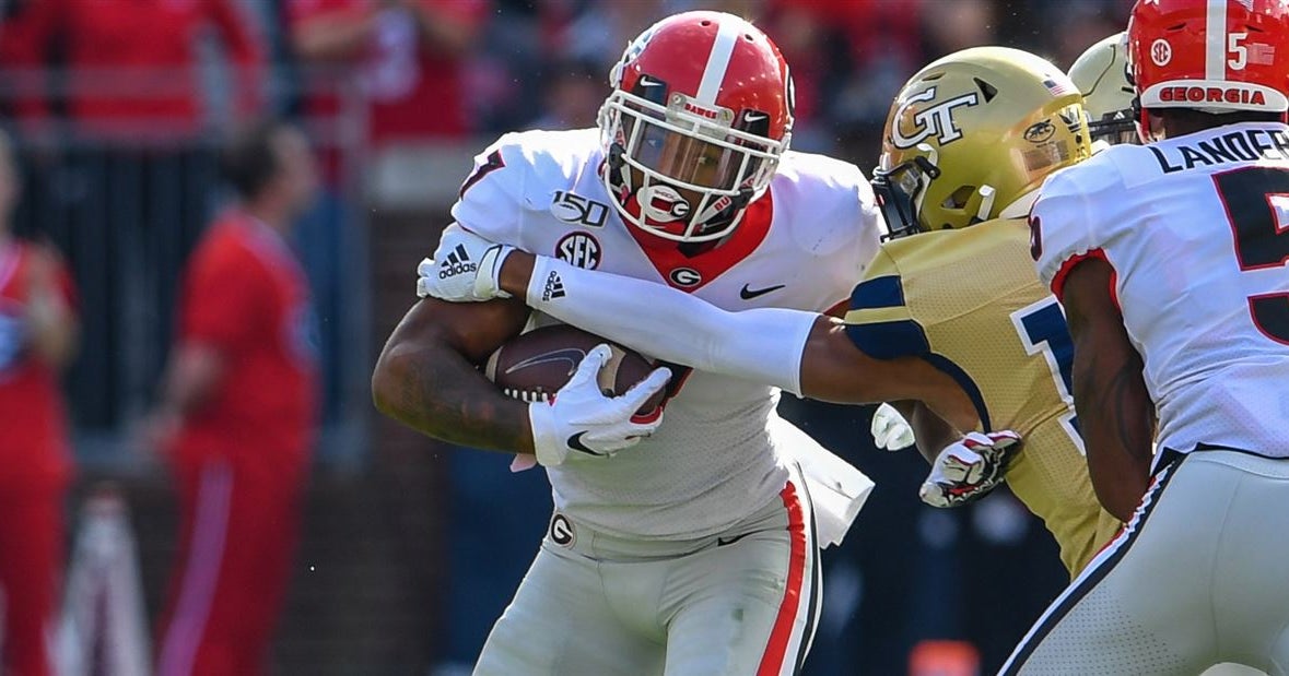 D'Andre Swift not expected to miss time with shoulder injury