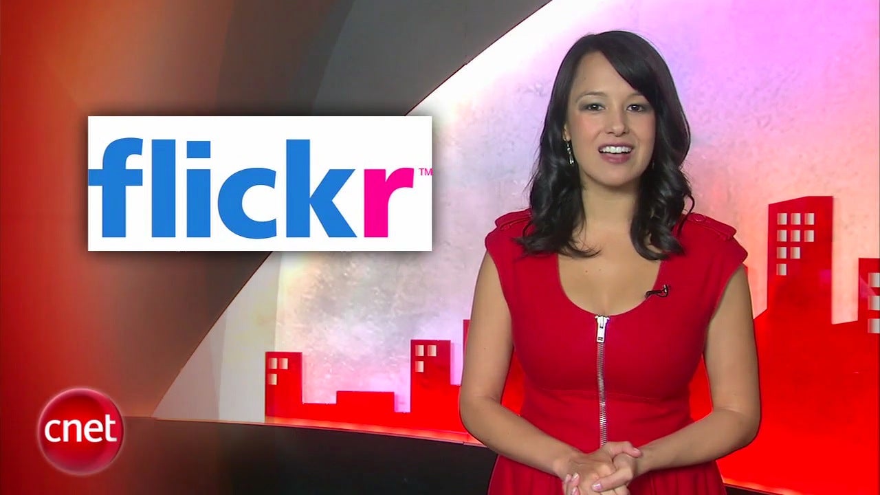 Natali Morris (cnet) has nice sweater puppies