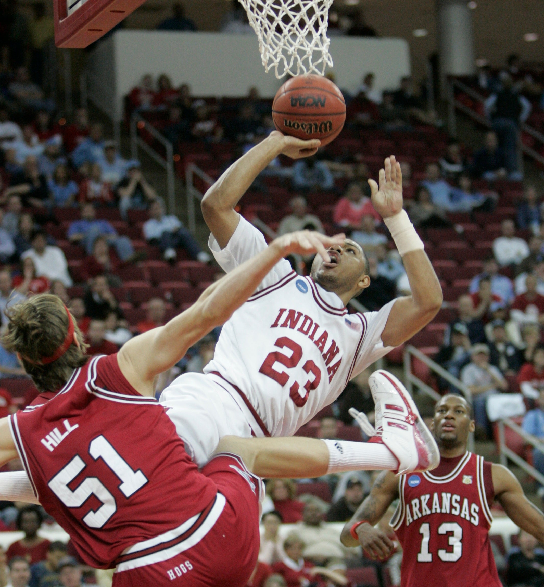 Eric Gordon high on his brother