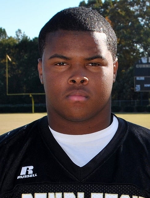 Fast-rising DT will visit Carolina