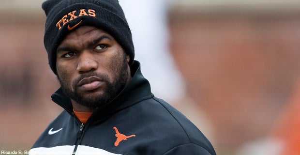 Fozzy Whittaker signs two-year deal to stay with the Panthers