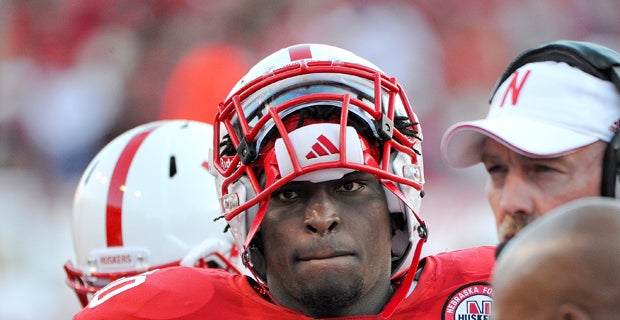 Watch: Former Husker shows off his hands in CFL